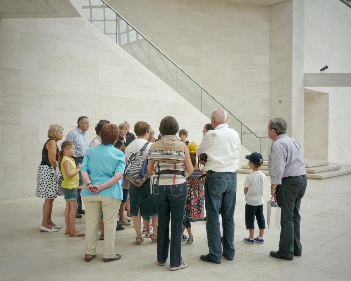Visite pour enfants avec Mamie et Papi | Les amis des musées d'art et d ...